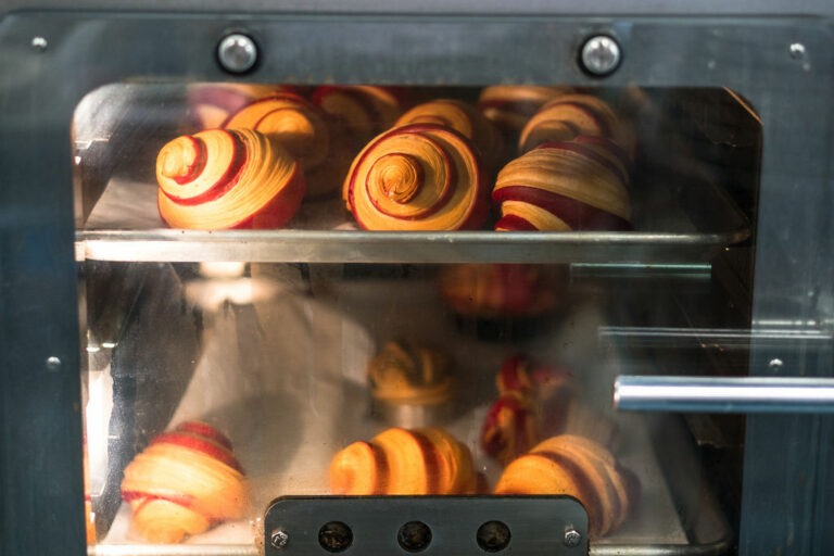 Bicolored French croissant - Bakery Distribution Warehouse